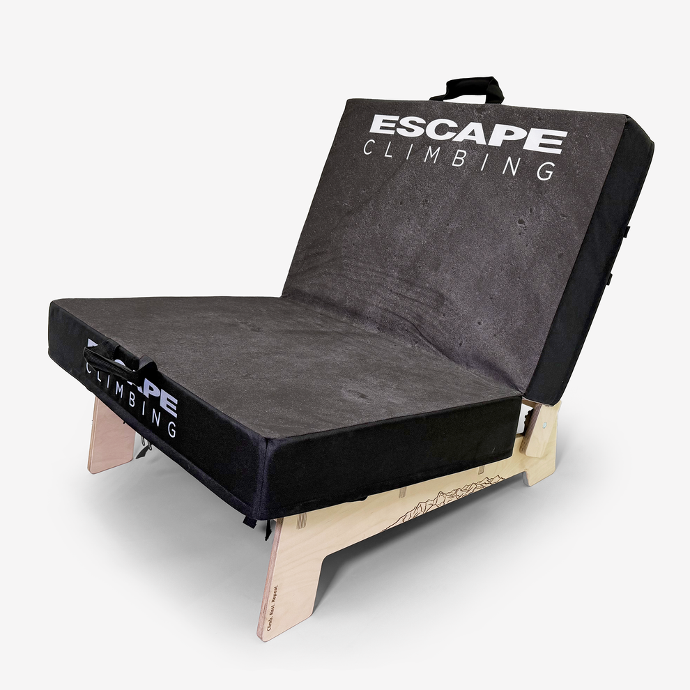 Crash Pad Couch – Escape Climbing